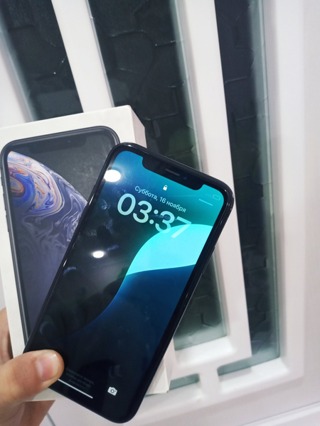 Iphone xr sotiladi