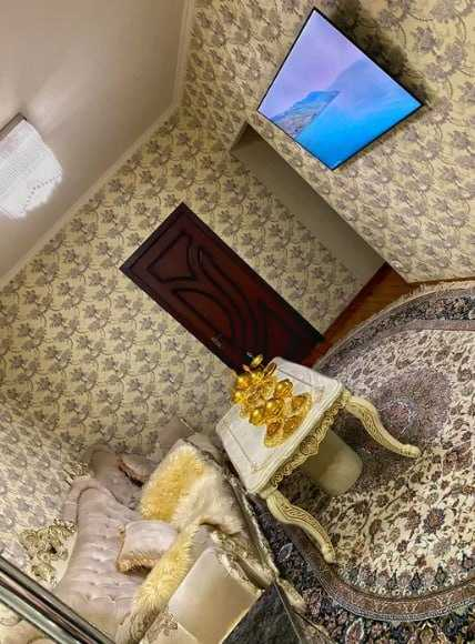 Чиланзар7 2в3/1/4  балкон 1,5*3 не торец площадь 45 огород+парковка