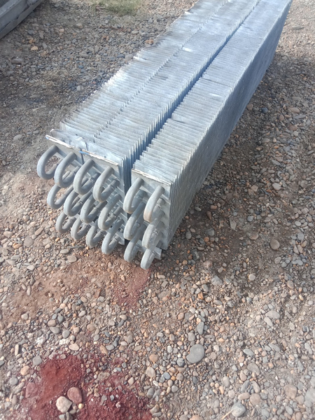 Radiatorlar Sotiladi