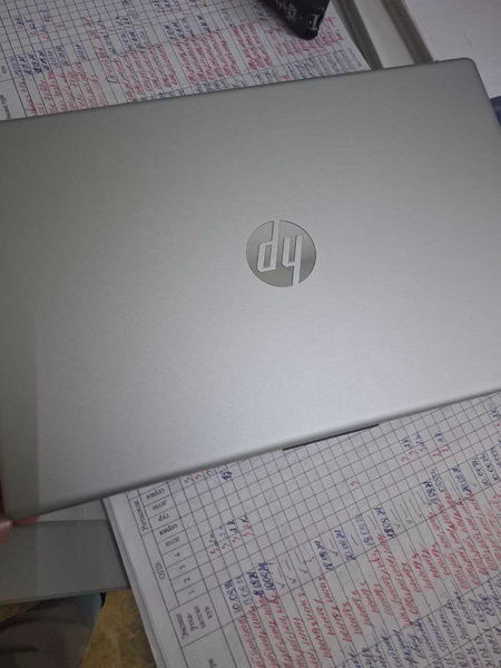 HP LAPTOP продается срочно!