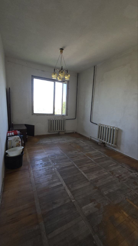 Продается квартира, Садык Азимова, 2/6/9