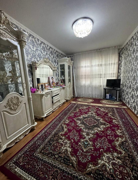 Продам Квартиру Ялангач 2в3/1/4.  50м2. Зеркалка