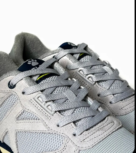 Продам мужские кроссовки Kelme