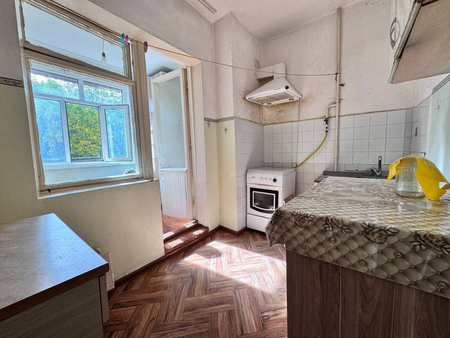 Продается юнусабад 10  2/3/5