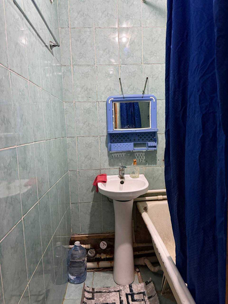 Срочно продаётся 3х квартира на 1 этаж ор р КОНЕЧКА