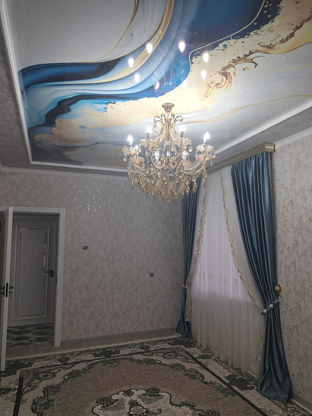 Квартира сотилади 5 хоналик