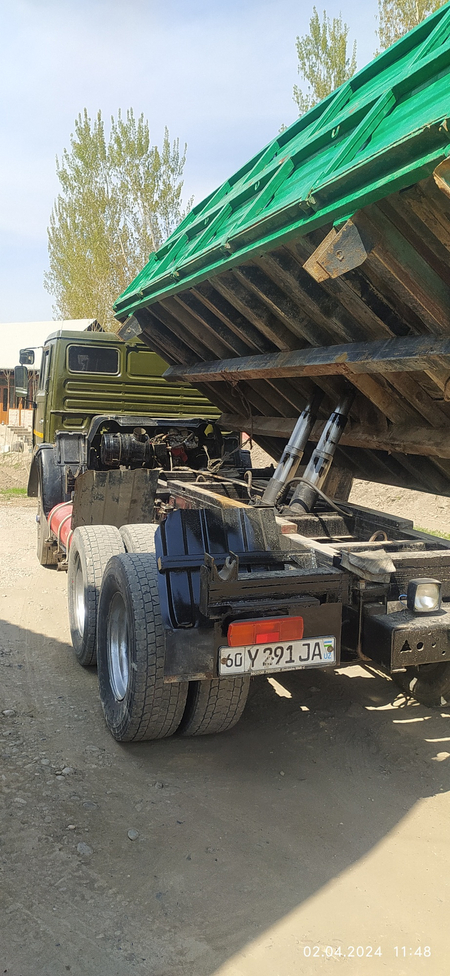 KAMAZ sotiladi sirochni