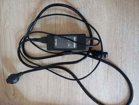 ASUS notebook продам