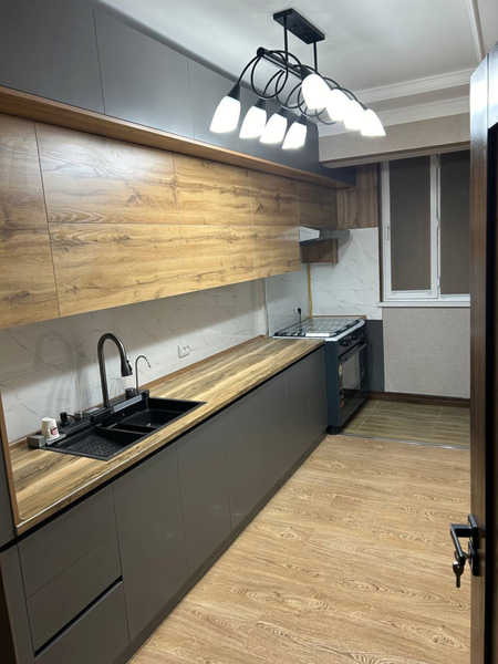 Продается квартира  Дружба народов  Алмазар, ор-р 90 школа