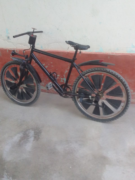 Velasapet sotiladi