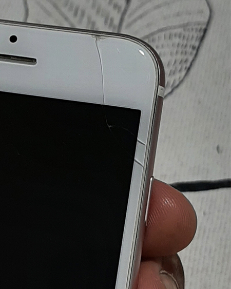 iPhone 7 / 128 GB