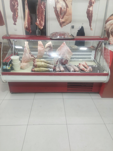 Витрина 2 метра рабочи