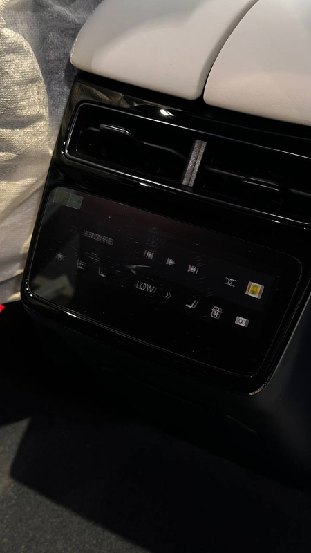 Zeekr 001 Z sport 2024 yil