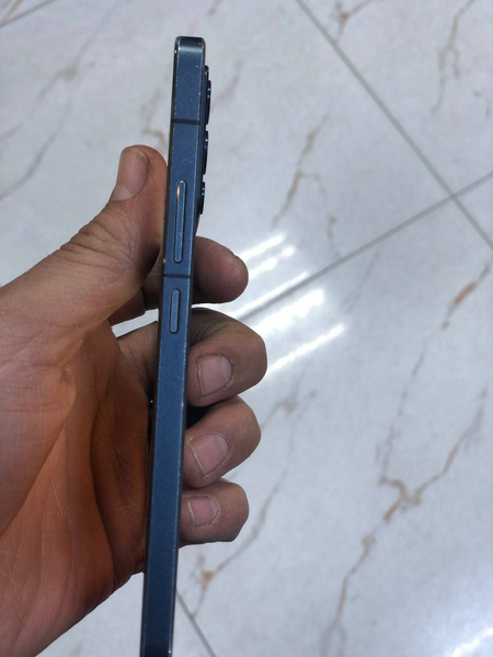Vivo 23   5G telefoni sotiladi srochni