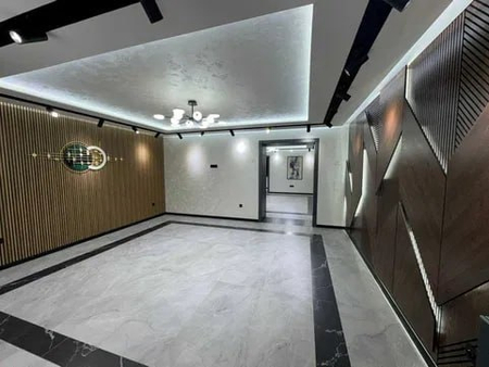 Метро Мирзо Улукбек 20м² 1й этаж 100м от дороги до метро 5 минут пешко