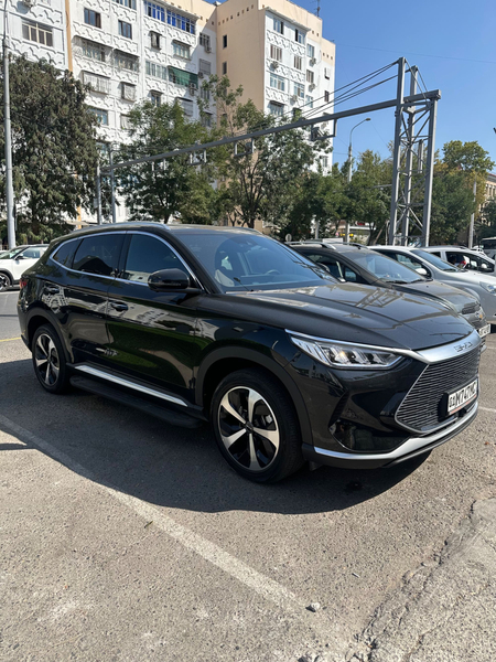 BYD DM-i 3 pozitsiya Fuli srochna