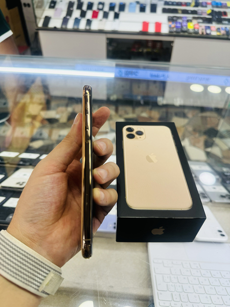 iPhone 11 Pro 256 gb gold