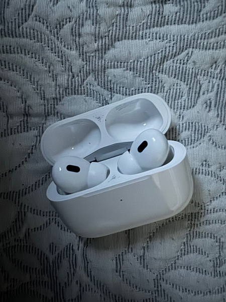 Продам AirPods pro 2
