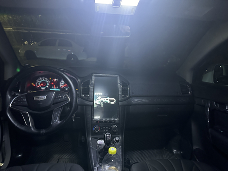 Продам chevrolet captiva 2/4 mexanika 2.4 obyom dvigatel 4x4
