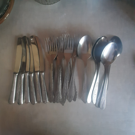 Куханная утварь,ложки половник,крышка от казана ,для торта лопаточки 8