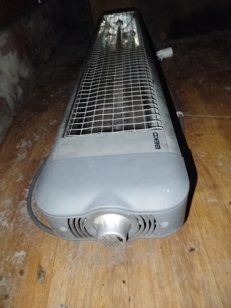 Beko elektr obogrevatel sotiladi ishlashi zoʻr r aybi yoʻq 120sm boʻyi
