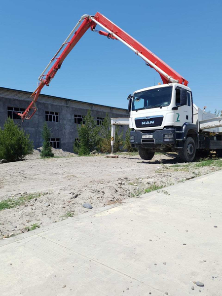 Аренда и услуга автобетононасосов 40-48 м