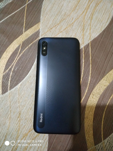 Srochni Redmi ideal holatda
