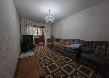 Продам квартиру на Буюк Ипак Йули 3/2/5