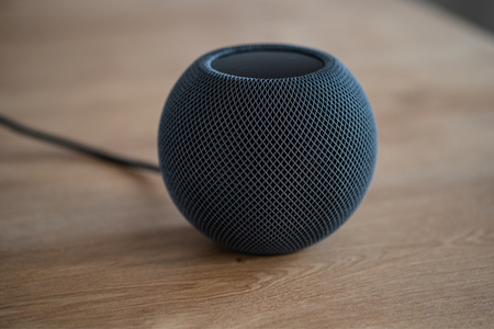 HomePod mini sotiladi, Продается HomePod mini