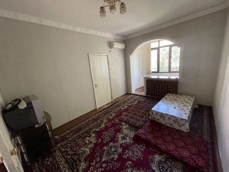 Chilonzor metroda kvartira 70$ dan srochno