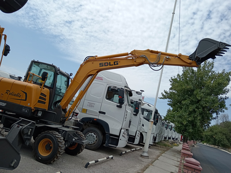 Колёсный Экскаватор SDLG E765F - 0,21 куб.м