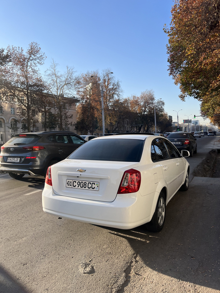 Chevrolet gentra