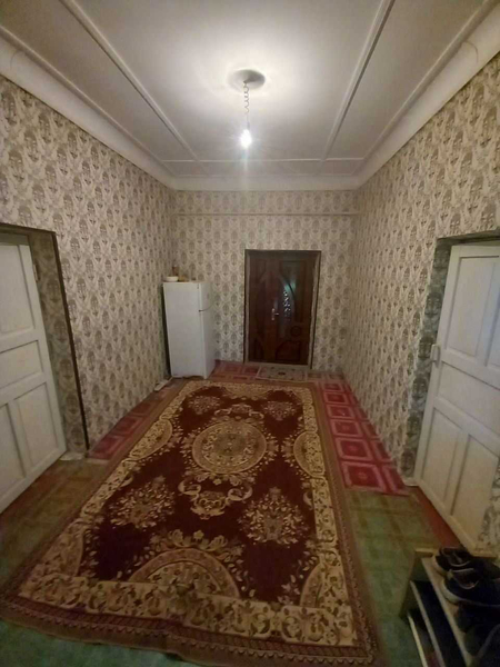 Срочна ховли уй сотилади
