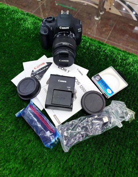 Canon EOS 1200D Kit EF-S 18-55mm