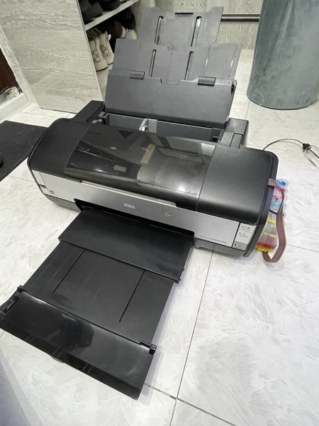 Продам A3 цветной принтер Epson 1410