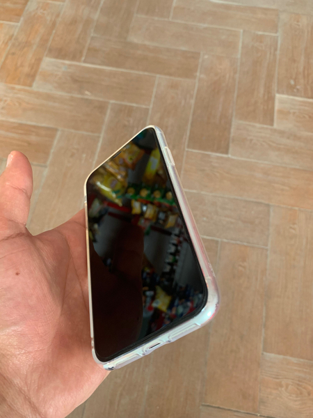 iPhone Xr 64gb 83yomkos ideal radnoy hammayogi
