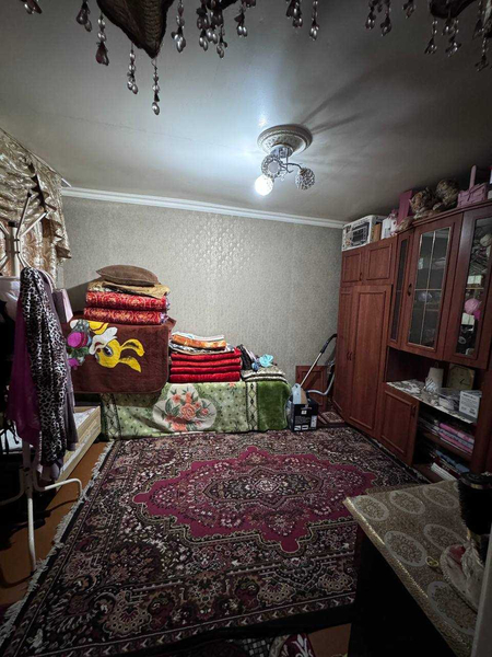 Сроно Продаётся дом с 13 комнатами в Центре города 6-соток