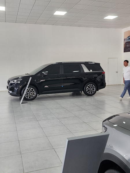 Kia Karnival 2023