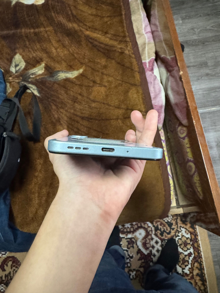 Redmi 13c 8/256 sotaman