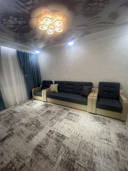 Продам свою 1 ком каартиру на Чиланзар-8 Парус