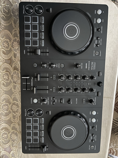 Dj kanroller FLX_4