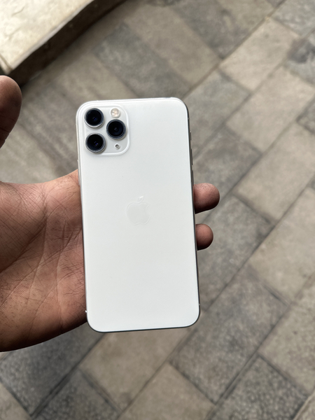 Iphone 11 pro 64 pamit