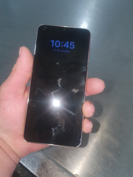 Galaxy S21 5G 8/256 gb sotiladi