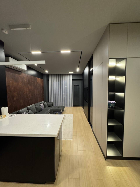 Akay City Продается 2 комнатная квартира ремонт К.Ниязова Дархан