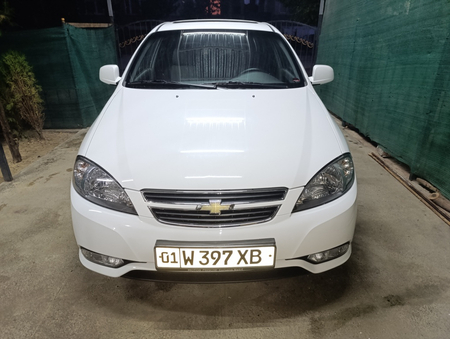 Chevrolet jentra 2022 год в идеальном состоянии пробег 17500.