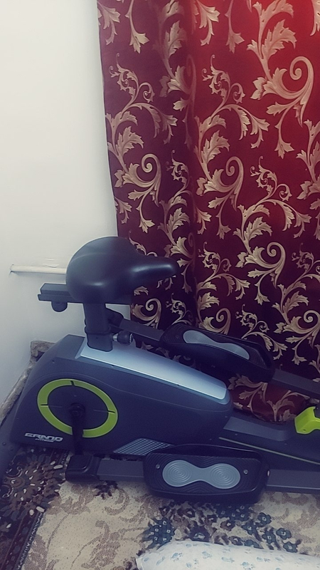 Velo trenajor deyarli yangi