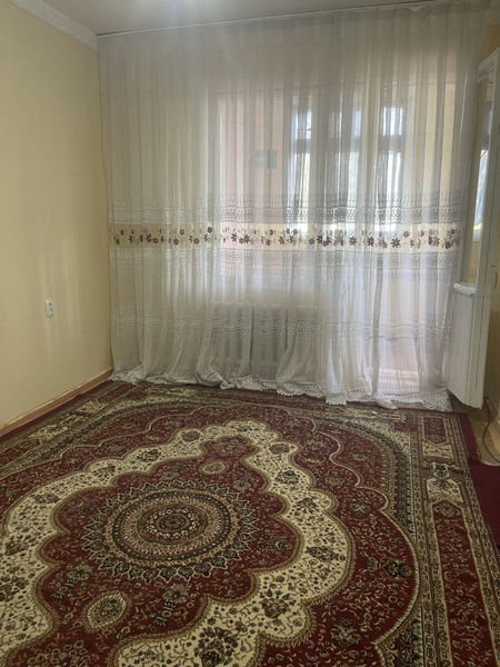 Аренда.  Студентам не больше 4 х.  2 х ком