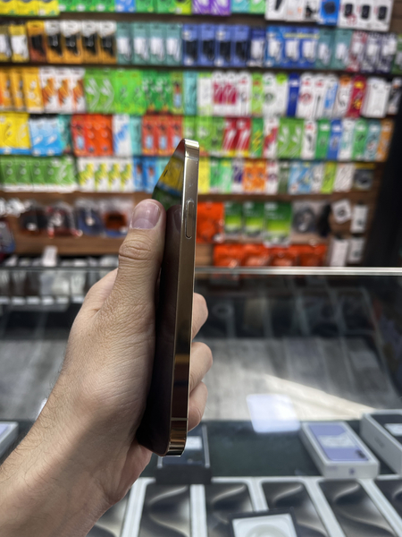 Iphone 12 Pro nasiya savdo va naqdga