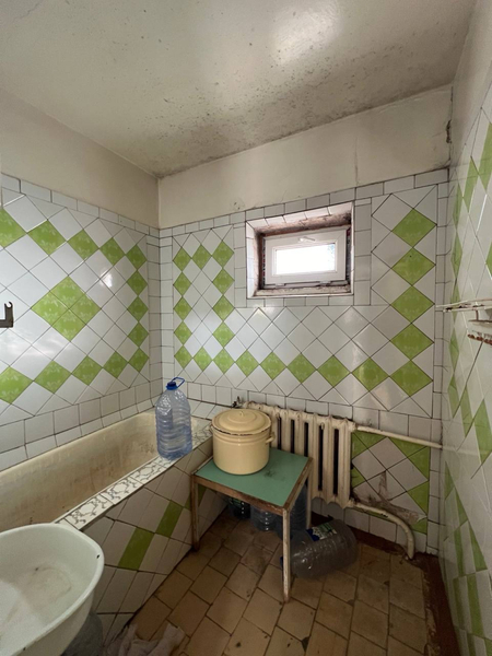 Продается 2 ком. Квартира в Микрорайоне ор. 1 остановка