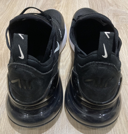 Кроссовки Nike